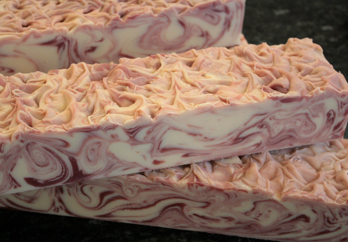 INNER EARTH SOAPS Soap Techniques Swirling For Beginners inner-earth-soaps-soap-techniques-swirling-for-beginners