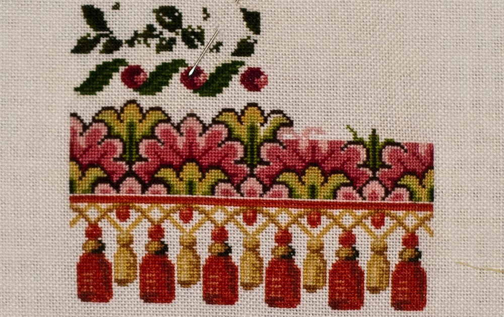 Committed Stitcher: Flowers