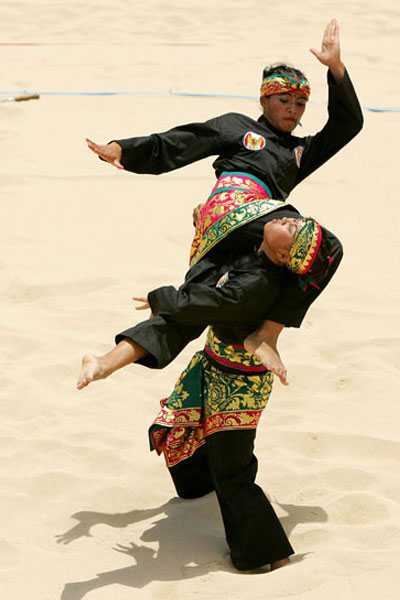 URACK: SEJARAH DAN PERKEMBANGAN SILAT URACK: SEJARAH DAN PERKEMBANGAN SILAT