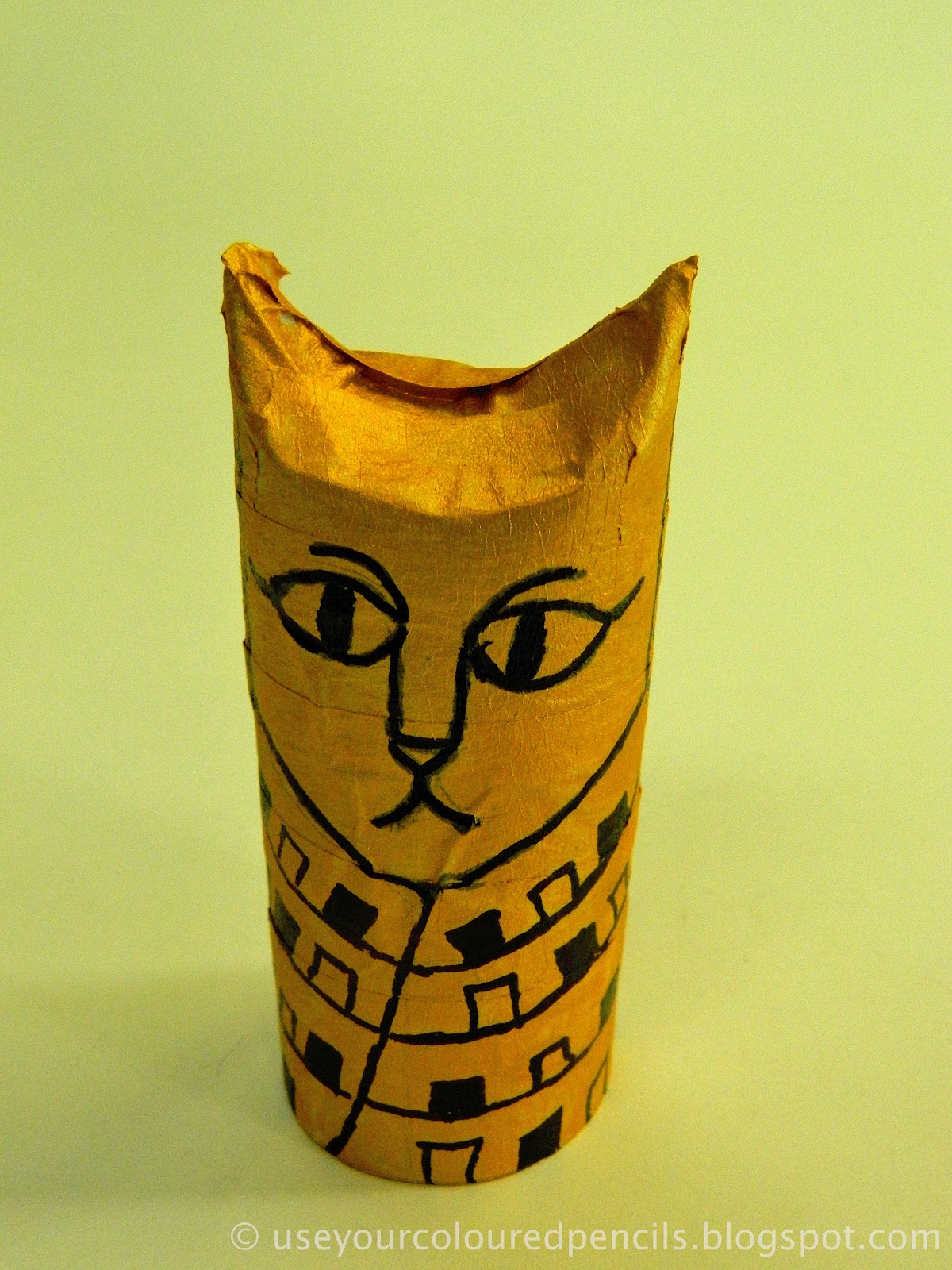 Use Your Coloured Pencils: Egyptian Cat Mummies