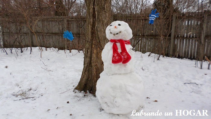 Labrando un HOGAR: Nuestro primer snowman/hombre de nieve
