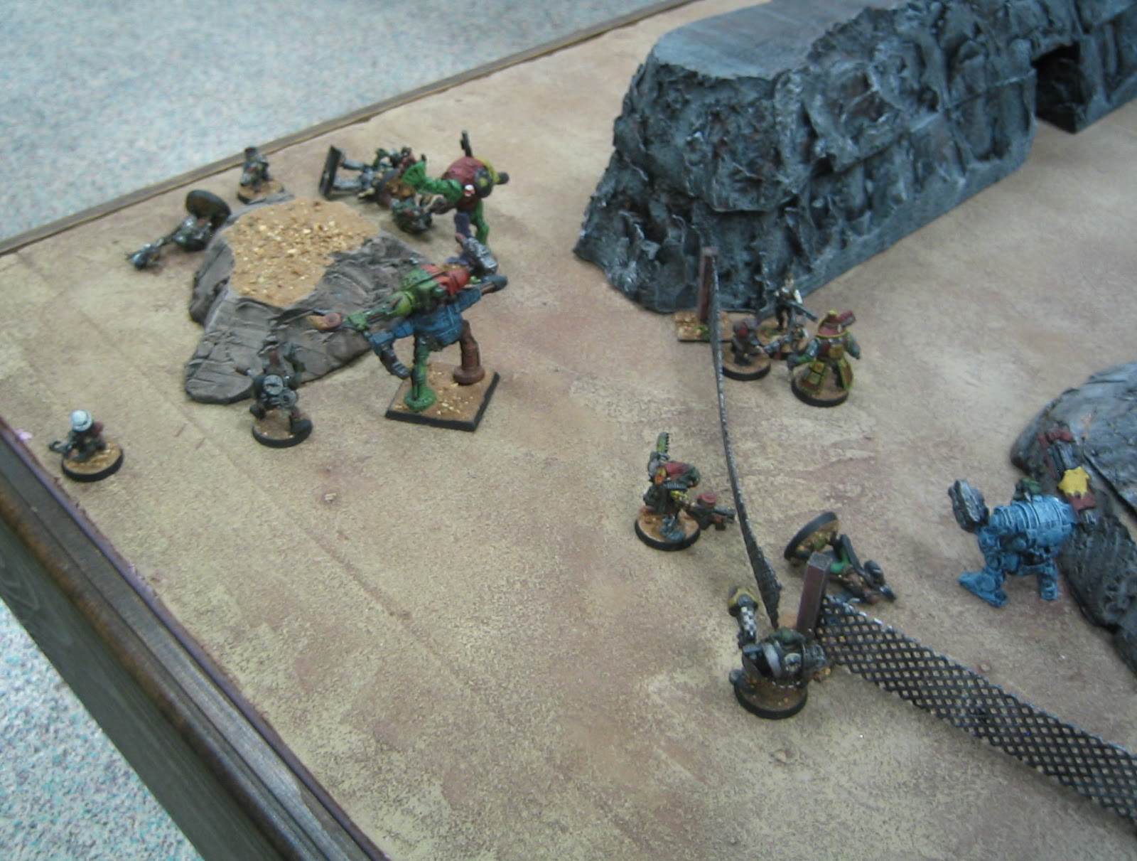 [TMP] "Pulp Alley adventure with old 40K minis and mine terrain" Topic