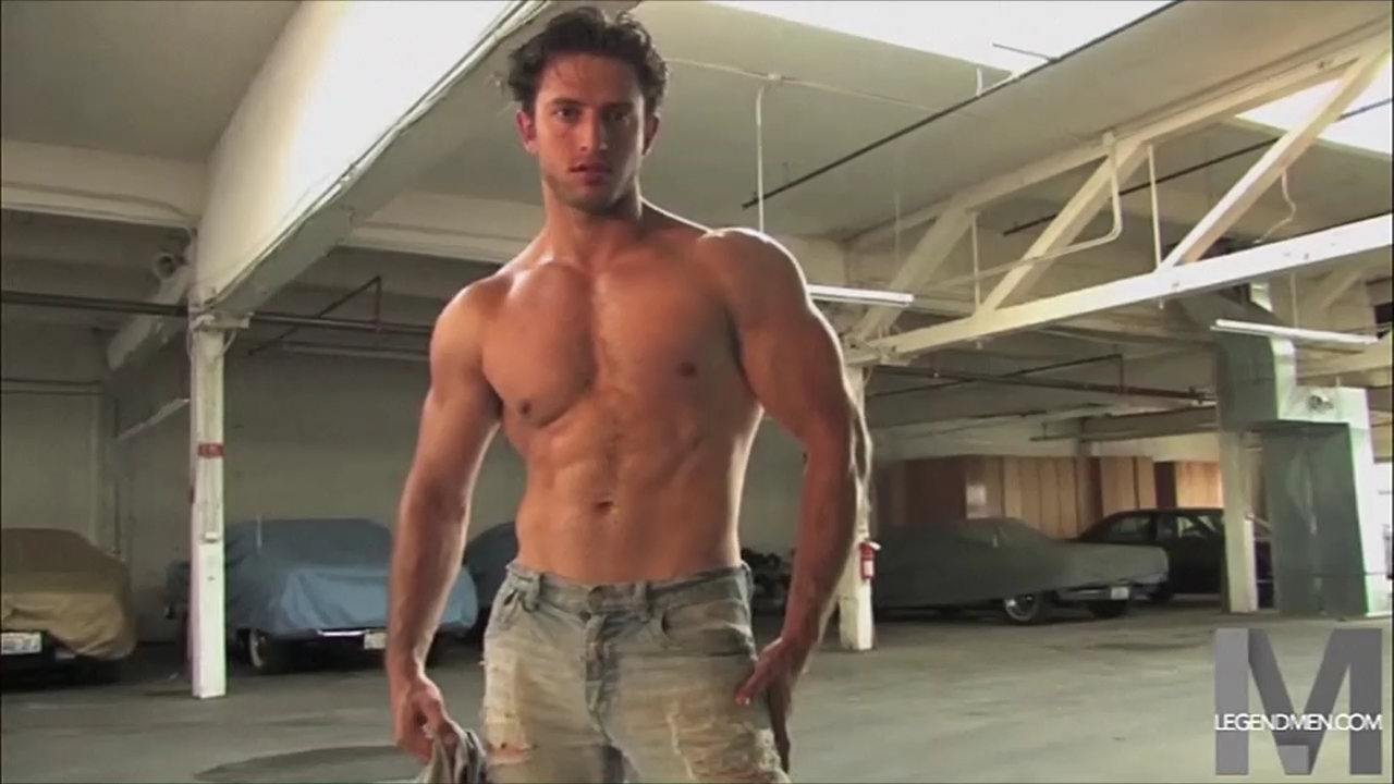 SMHG revealed 3: Gavin - A Solo Moment!