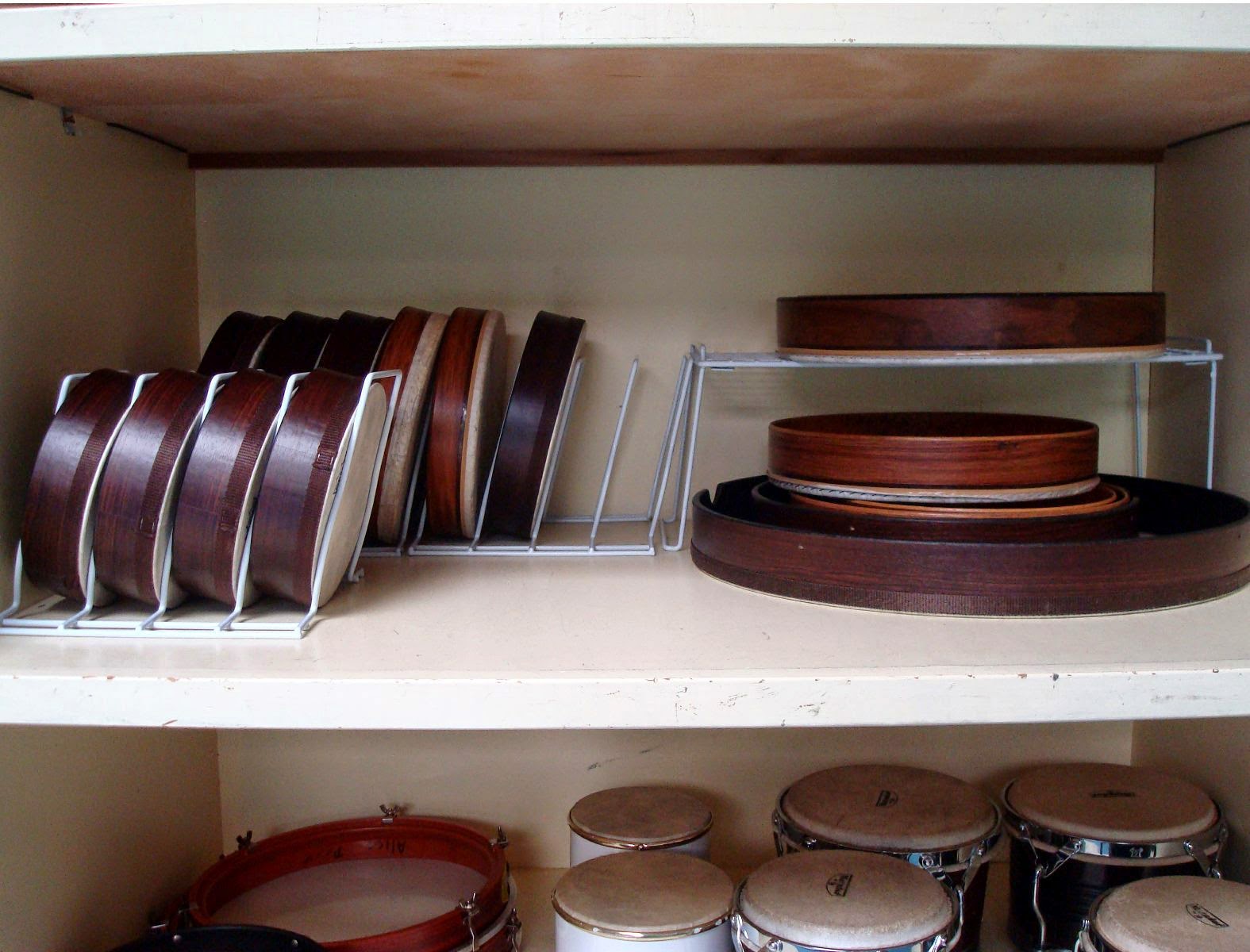 Teacher Tuesday: hand drum storage | Organized Chaos