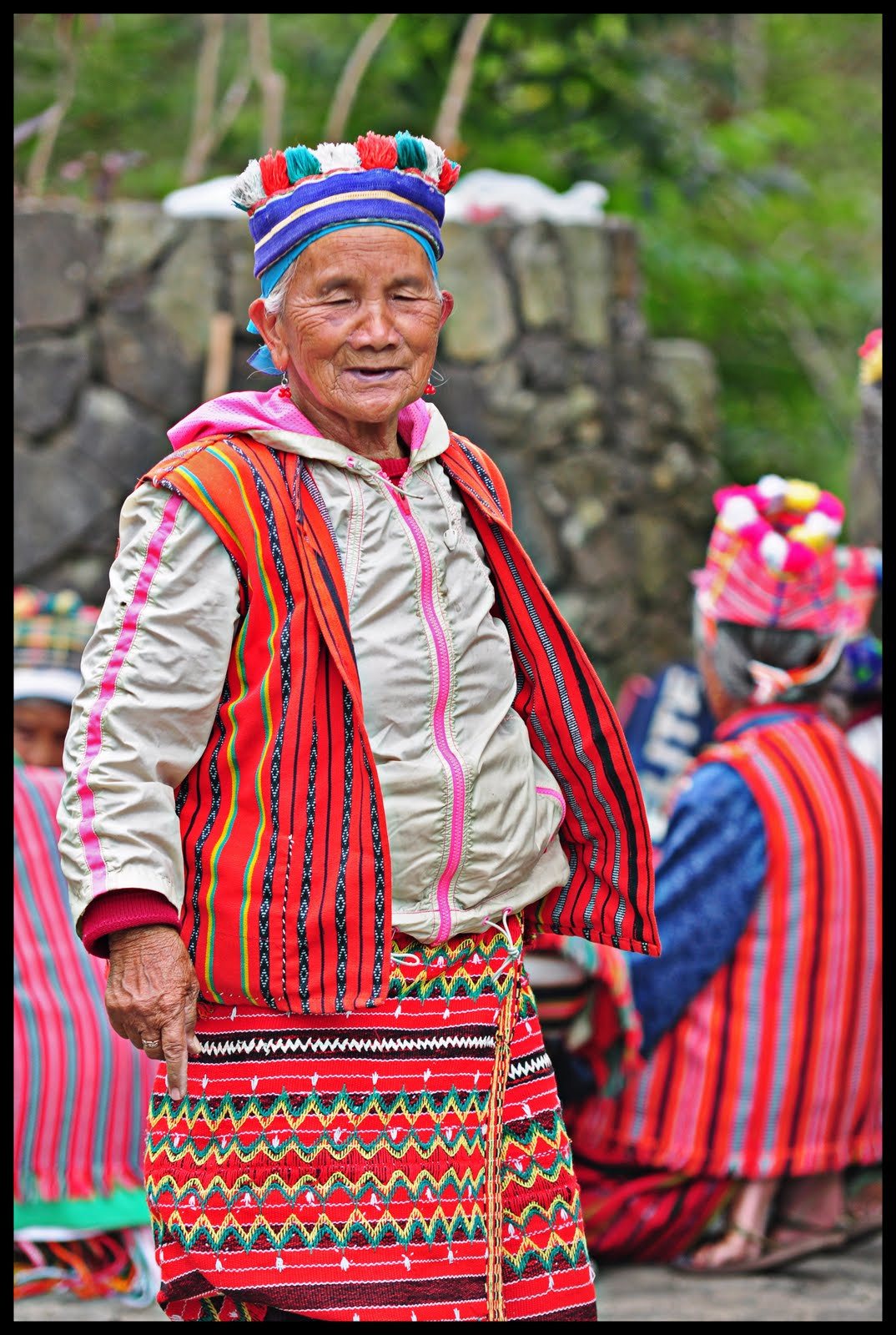THE CLAMOR OF KALINGA: Kalinga Costume and Igorot Costume THE CLAMOR OF KALINGA: Kalinga Costume and Igorot Costume