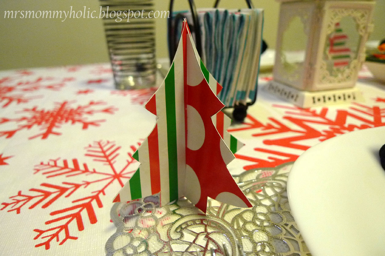 MrsMommyHolic DIY Paper Christmas Trees mrsmommyholic-diy-paper-christmas-trees