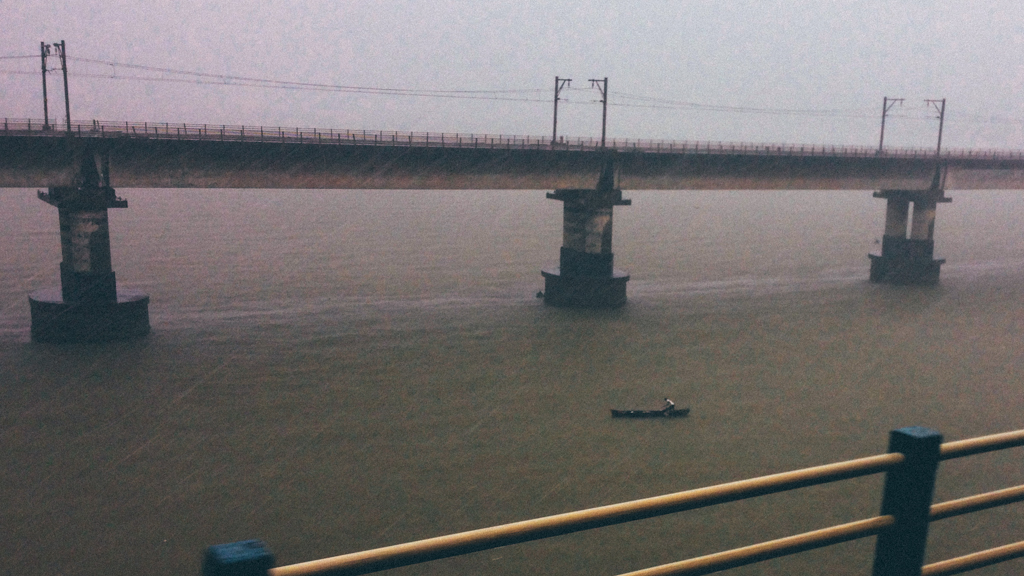 MUMBAI PAUSED: Vashi Creek Bridge MUMBAI PAUSED: Vashi Creek Bridge