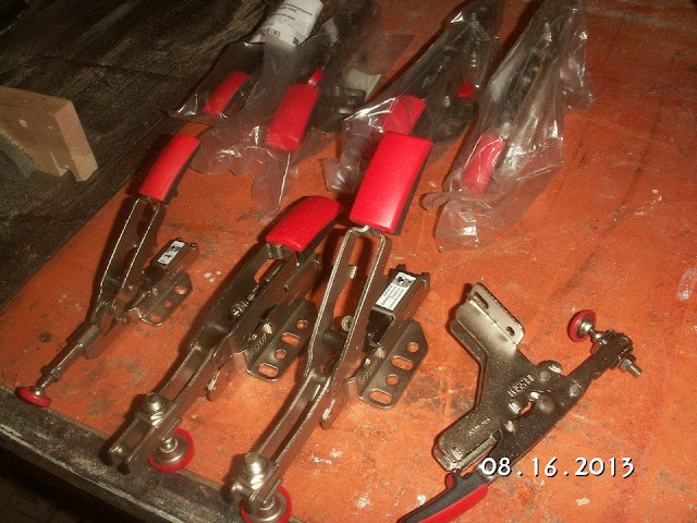 Underground Woodworking: Bessey Auto-adjust hold-down clamps Underground Woodworking: Bessey Auto-adjust hold-down clamps