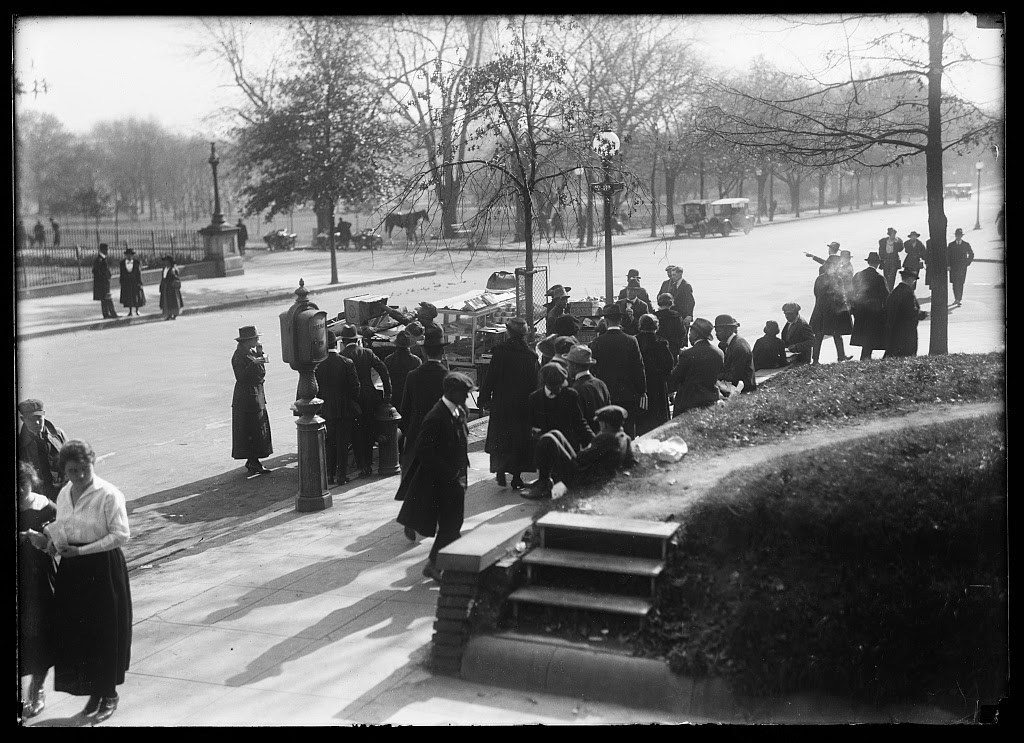Street Vendors in Washington, D.C., ca. 1915-1923 ~ vintage everyday Street Vendors in Washington, D.C., ca. 1915-1923 ~ vintage everyday