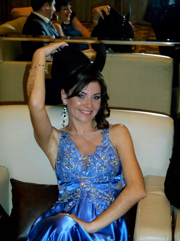 Committed Stitcher: Pass The Hat