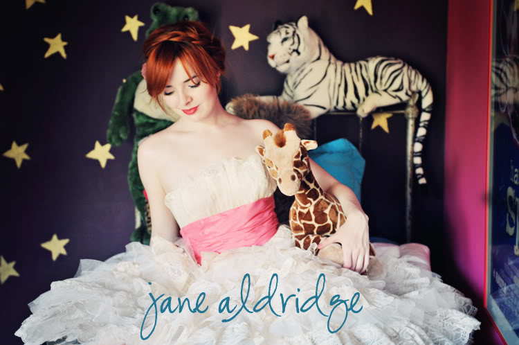 Lovingly Simple: Her style ....