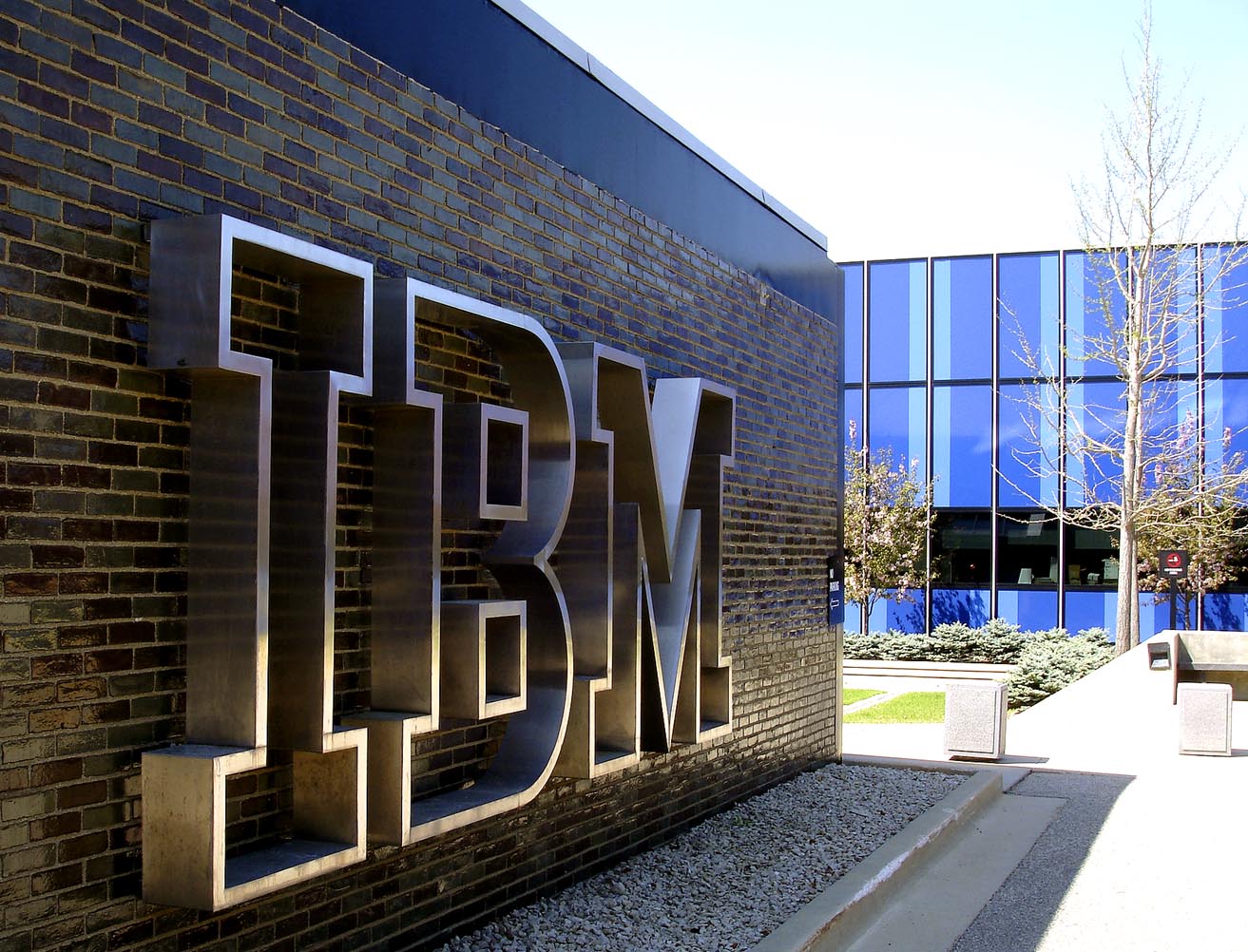 IBM: IBM IBM: IBM