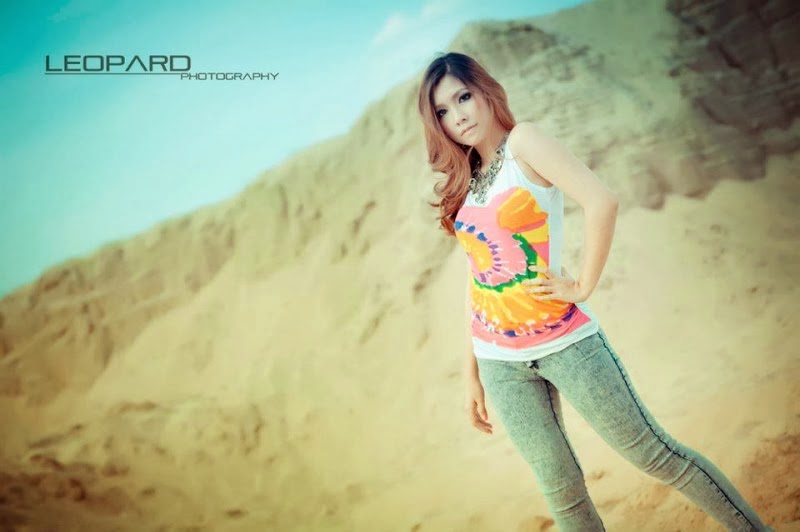 Ei Mon Khine | Myanmar Famous Models