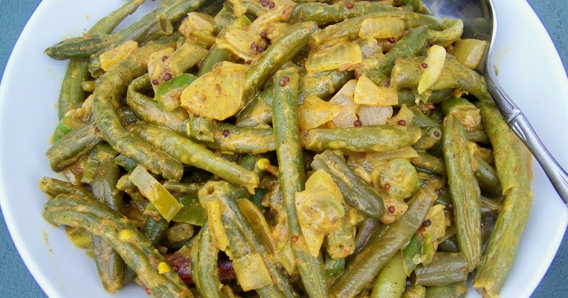 Kitchen Simmer: Sri Lankan Green Bean Curry