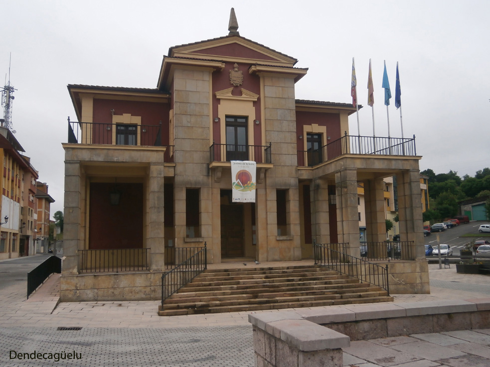 dendecaguelu: La ASPET visita el municipio de Nava. dendecaguelu: La ASPET visita el municipio de Nava.