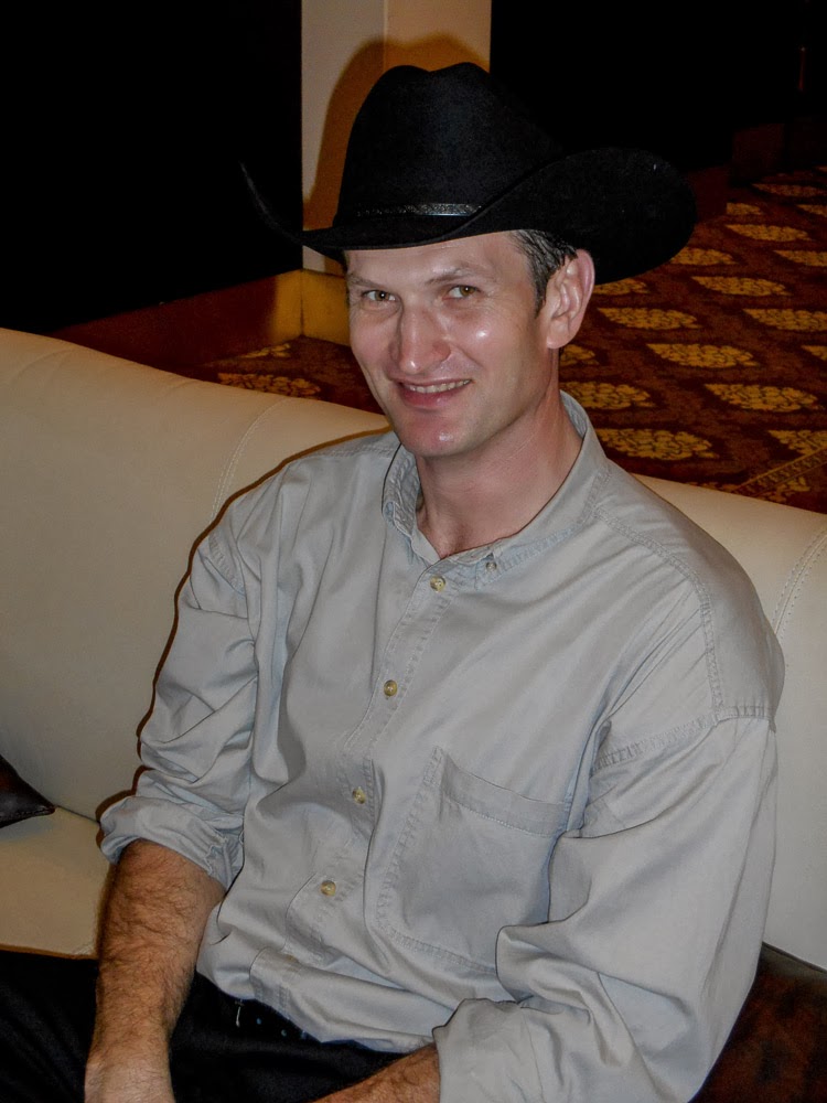 Committed Stitcher: Pass The Hat