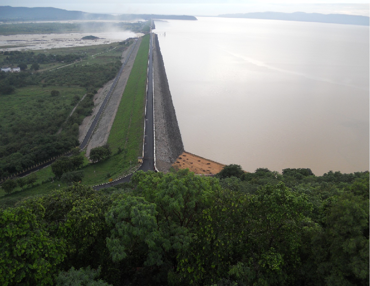 INTERESTING THINGS Do You Know WORLD s LONGEST RIVER DAM interesting-things-do-you-know-world-s-longest-river-dam
