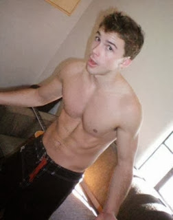 Boomer's Beefcake and Bonding: Bobby Edner: Gay-Positive Child Star Grows Up and Bulks Up