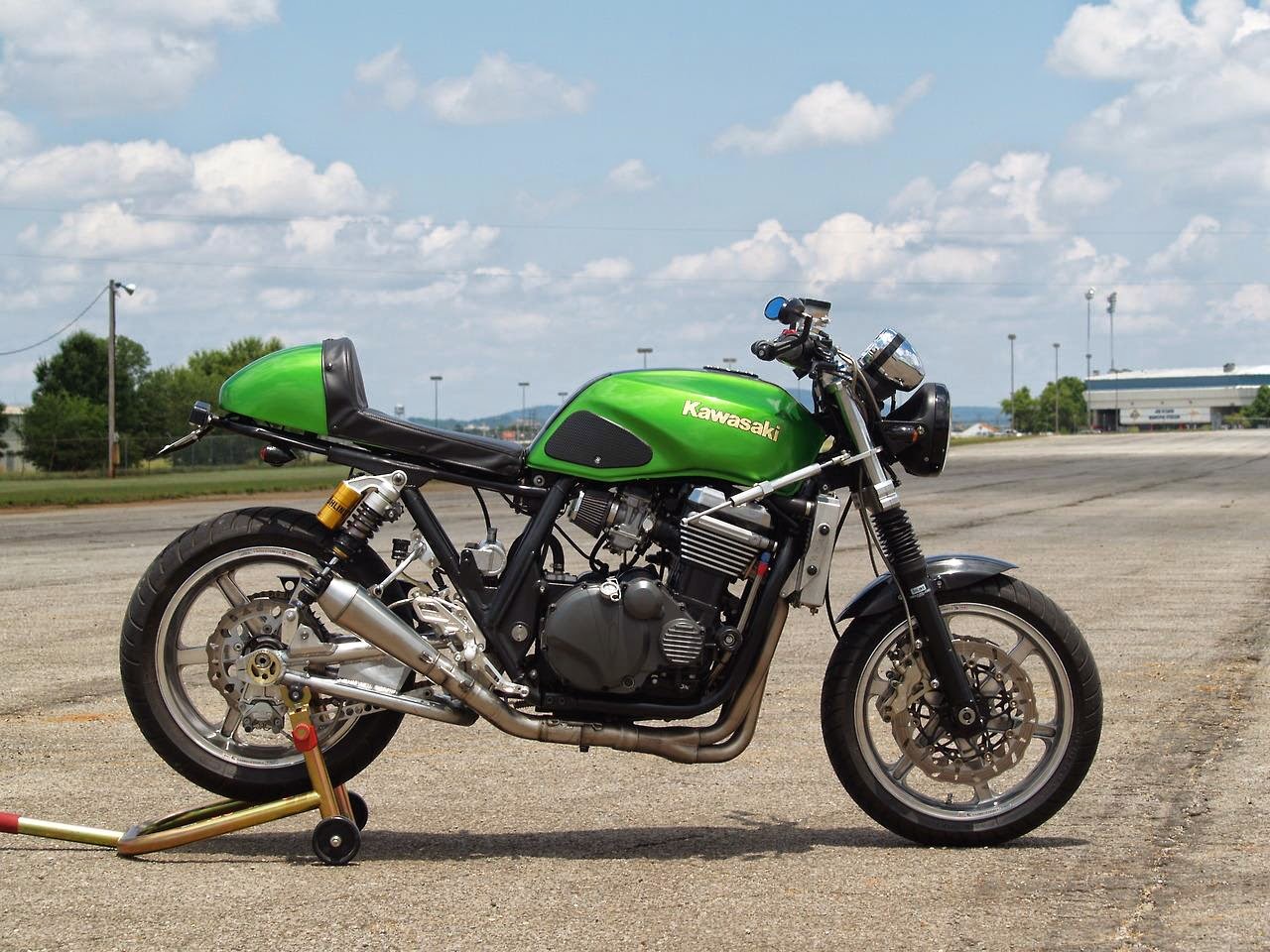 ZRX 1100 RocketGarage Cafe Racer Magazine zrx-1100-rocketgarage-cafe-racer-magazine