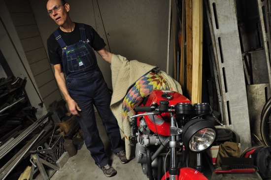 Smoke and Throttle: "Crazy" Albert Bold and his MV Agusta's