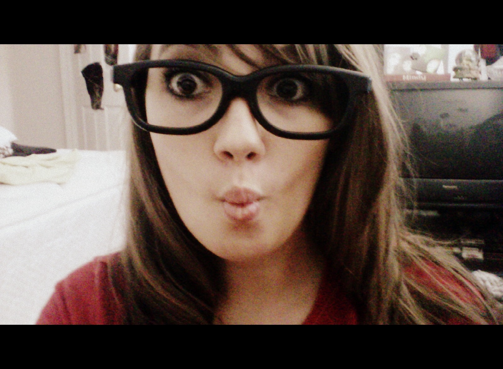 Late Night Epiphanies: 20 random selfie facts! Late Night Epiphanies: 20 random selfie facts!