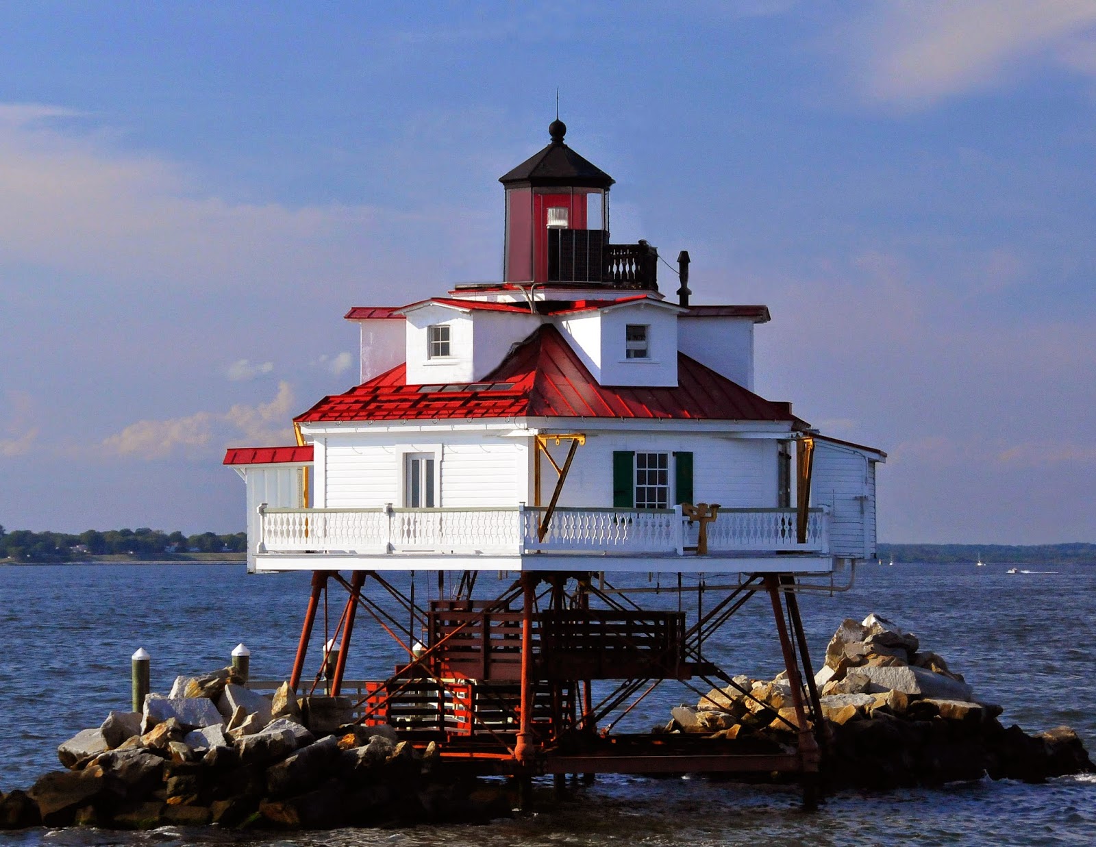 THE D LINE: Thomas Point Shoal Lighthouse