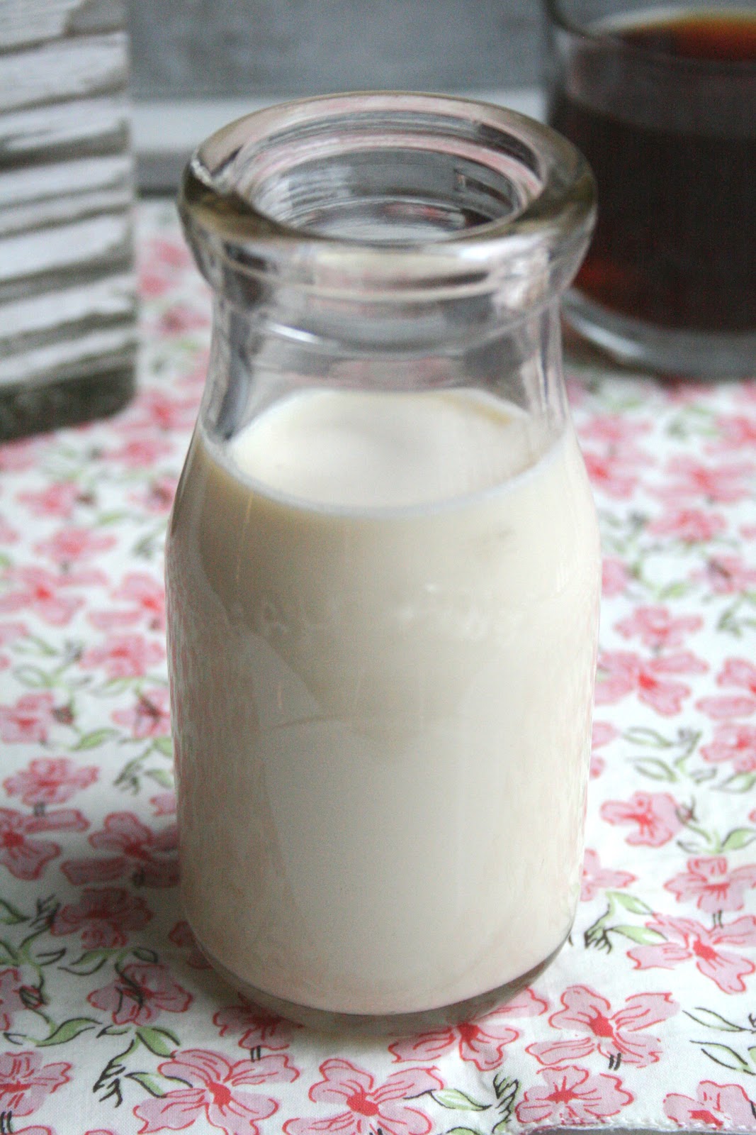 The Nesting Corral: Homemade Flavored Coffee Creamer The Nesting Corral: Homemade Flavored Coffee Creamer
