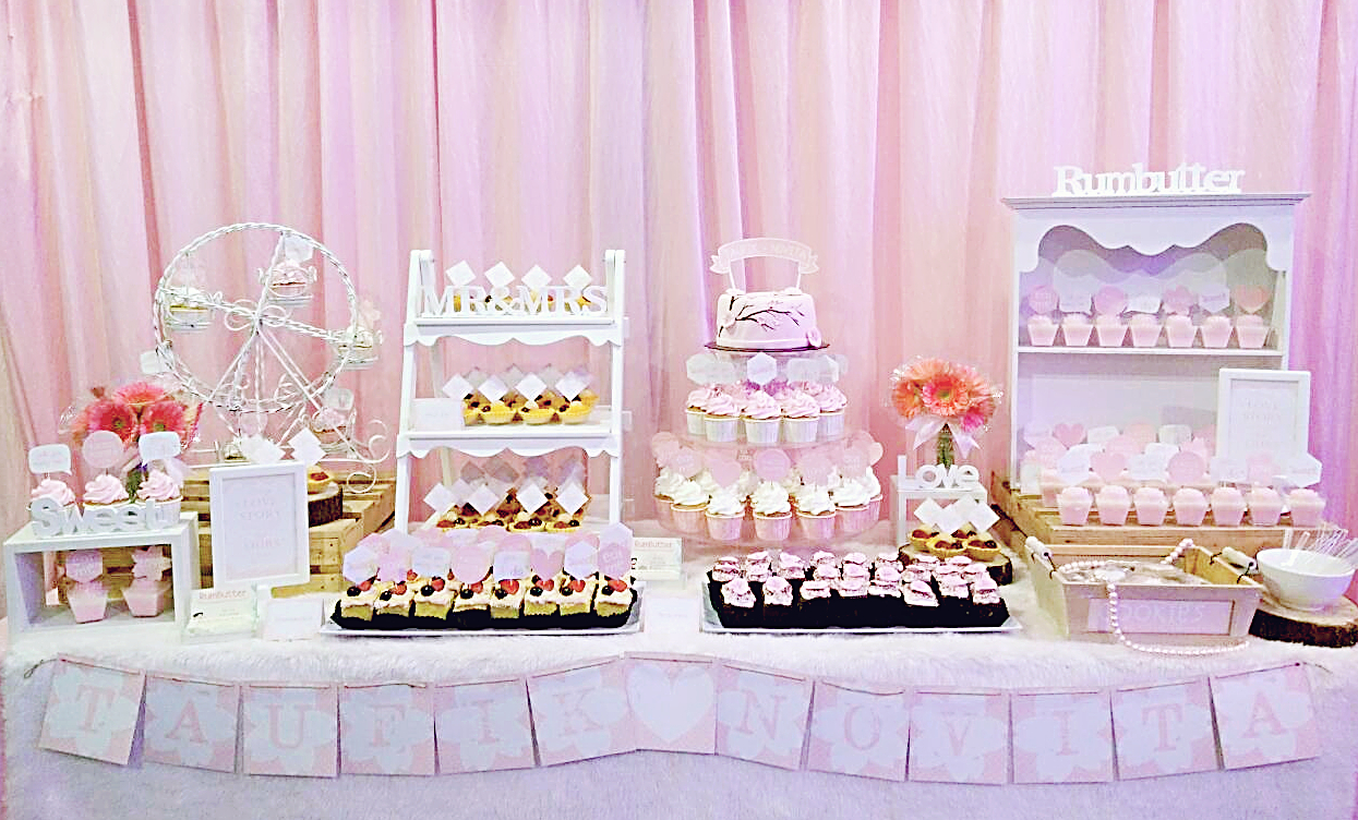 Rumbutter Sweet Corner Dessert Table rumbutter-sweet-corner-dessert-table