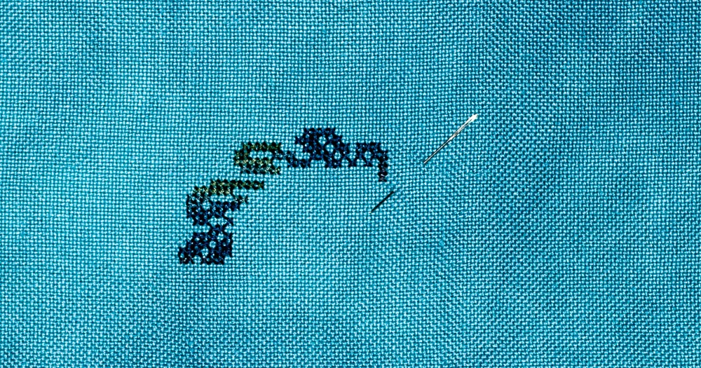 Committed Stitcher: Crazy January Start #7 - Heart Swirls