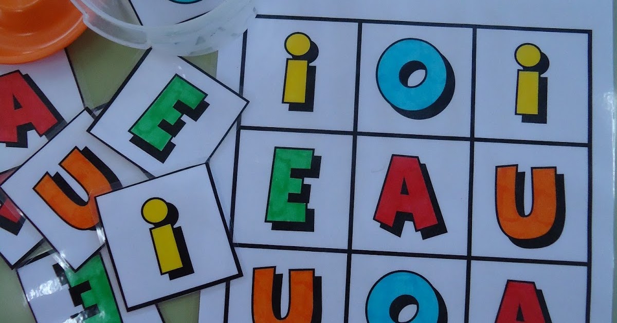 PEQUE BASILIO: JUEGO DE LAS VOCALES