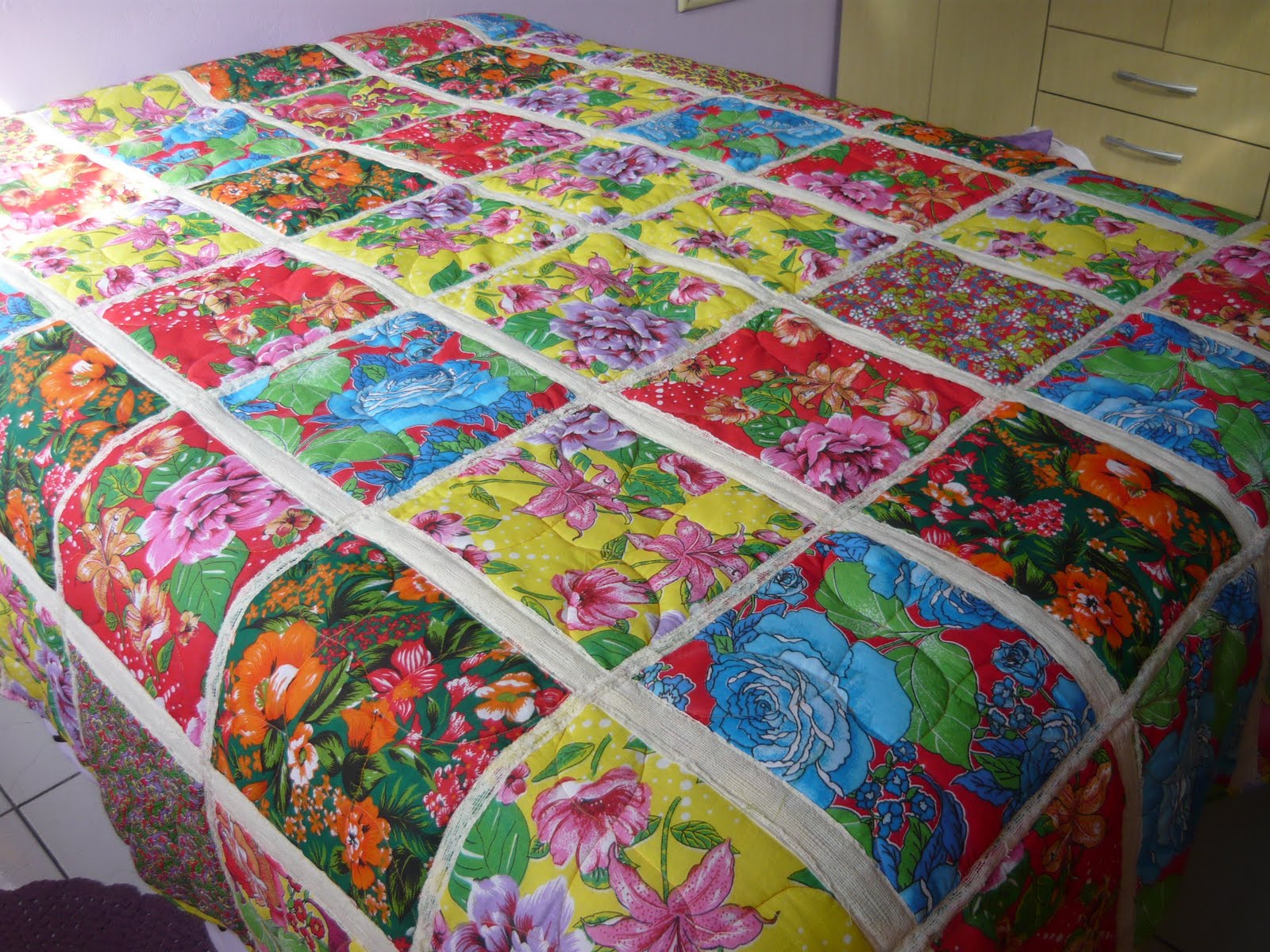 Nani Arteira: Colchas em Patchwork