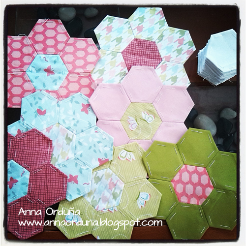 Anna Orduña - Mi Rincón de Patchwork: Hexágonos, hexágonos, hexágonos...