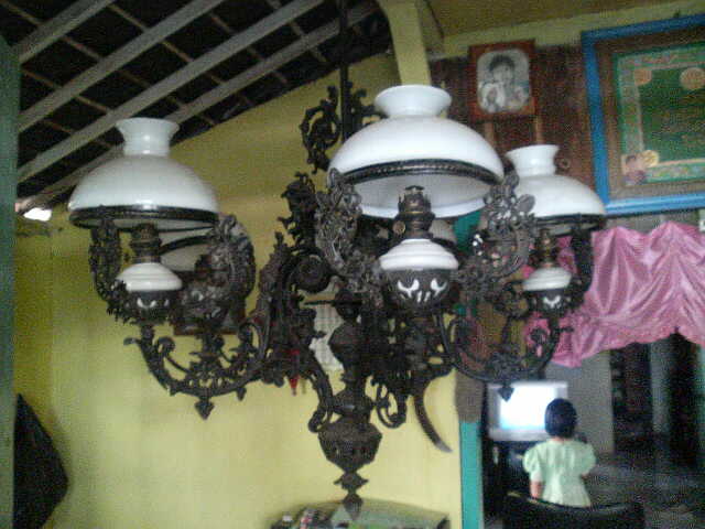 lampu antik kuno | BENDA SENI ANTIK lampu antik kuno | BENDA SENI ANTIK