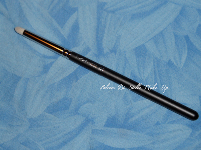 Review: Mac #219 Pencil Brush - PolvereDiStelle MakeUp