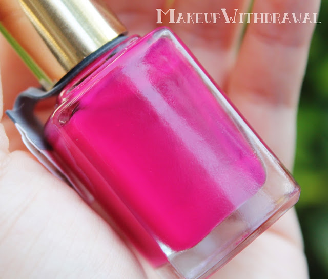 Ruby Wing Poppy & Sunflower Manicure, Review | Makeup Withdrawal
