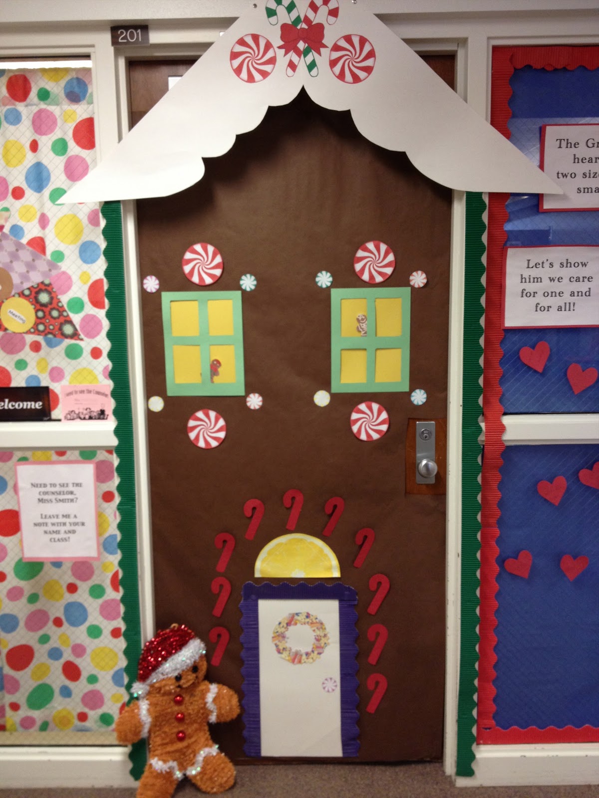 Gingerbread Door Christmas Door Contest gingerbread-door-christmas-door-contest