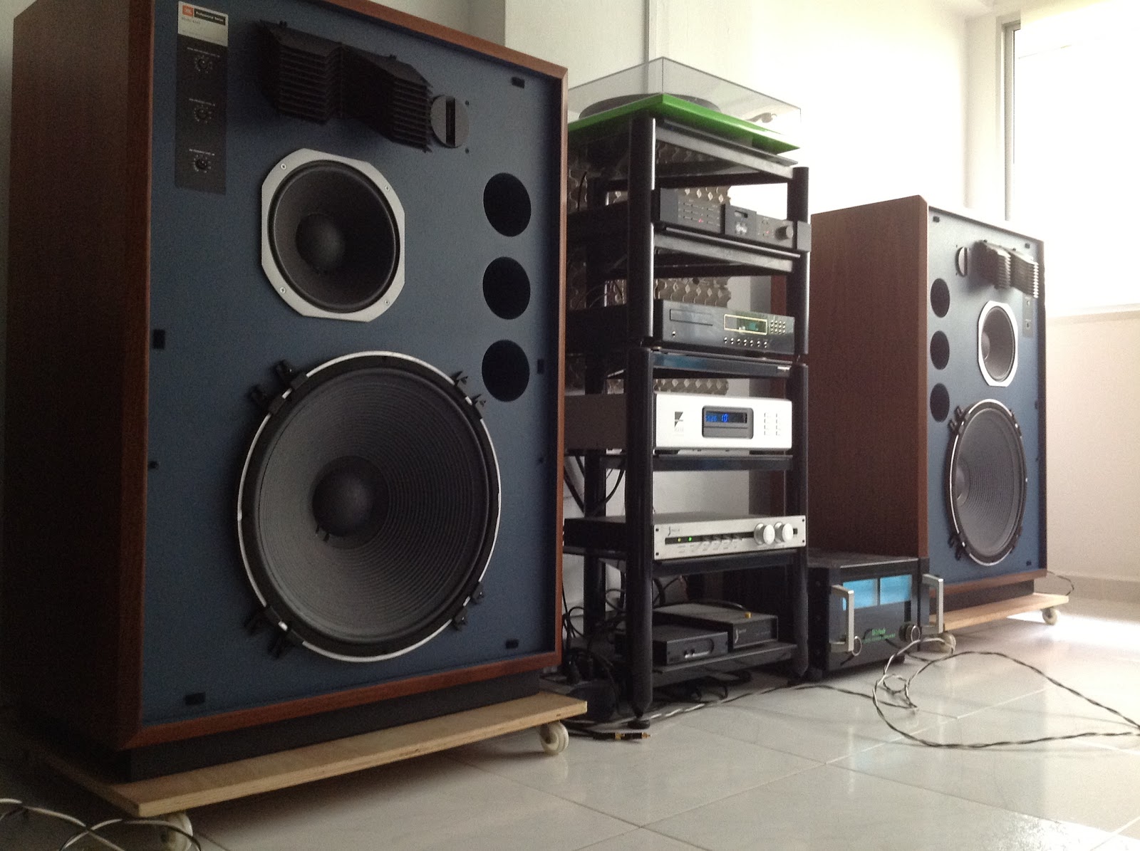 ケンリックサウンド・ブログ【KENRICK SOUND BLOG】JBL43シリーズ大型スピーカー専門店: Customer review from Singapore posted by ...