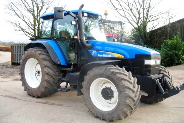 Tractoare New Holland TM130 second hand de vanzare 130CP An 2006 PRET 26.250 Euro