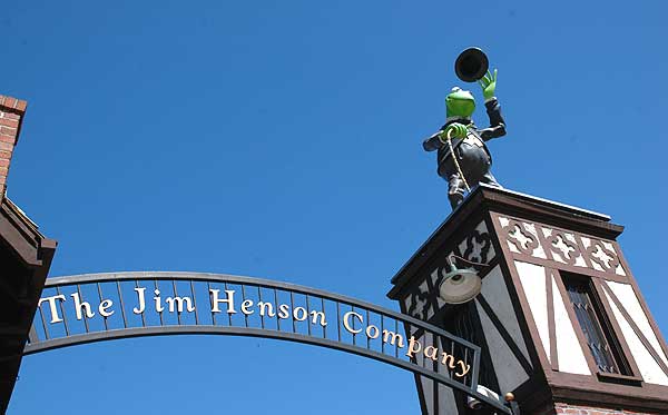 MuppetsHenson: VIDEO: The Jim Henson Company Boosts Production ... MuppetsHenson: VIDEO: The Jim Henson Company Boosts Production ...