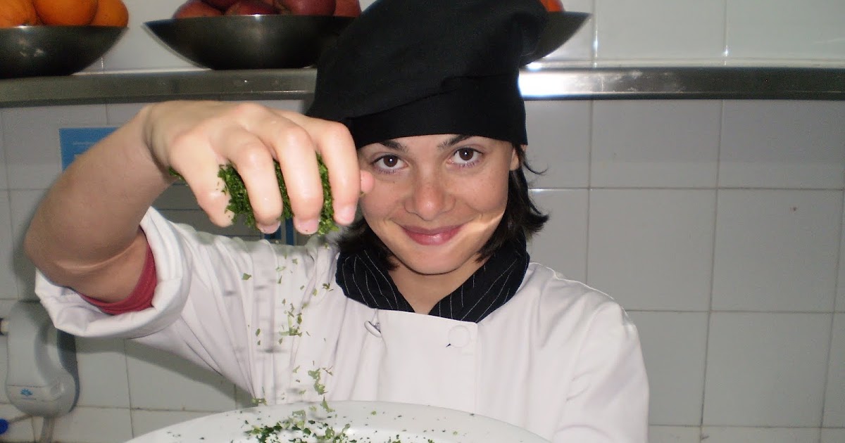 LA COCINA DE BARTOLO: PICAR, LAVAR Y ESPOLVOREAR EL PEREJIL