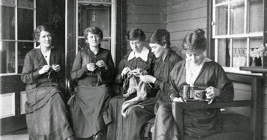 Women on the Home Front: Australian Women on the Home Front