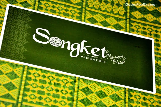 CHASING FOOD DREAMS: Songket Restaurant: Hook On Traditional Malay Cuisine