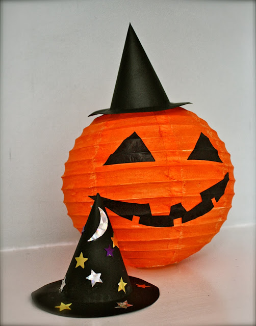 Halloween Craft - Magic Mini Witches & Wizards Hat - Mrs Fox's ...