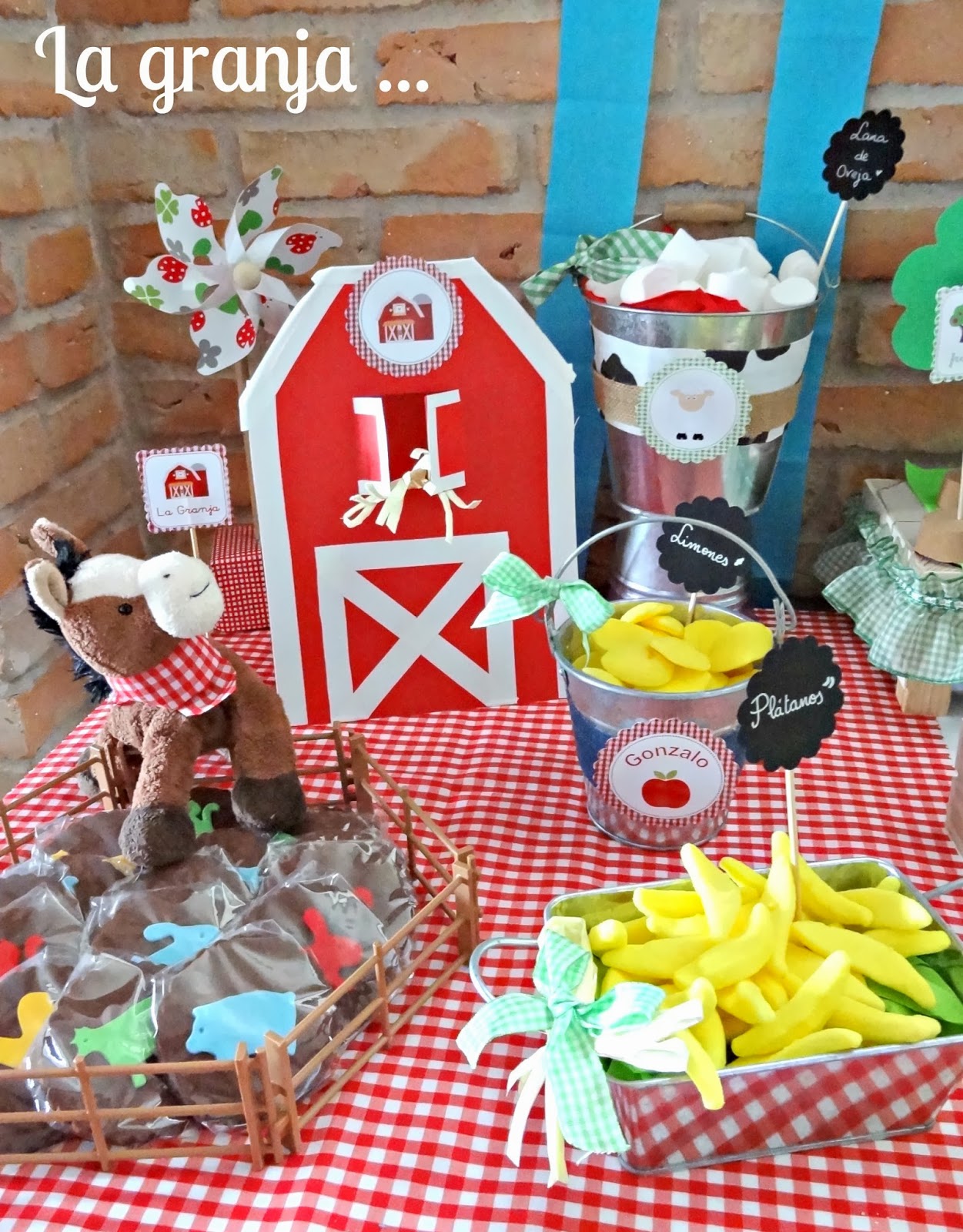 Pin de Roseidis Rosa en Party ideas | Fiesta de granja, Cumpleaños de ...