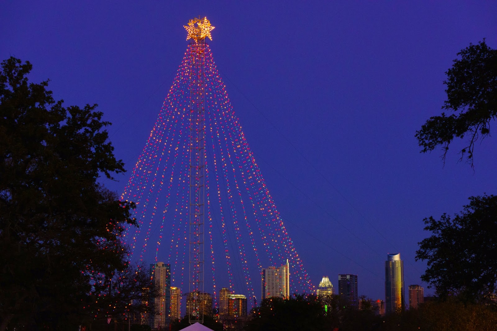 The Visual Science Lab Kirk Tuck Happy Holidays From Austin the-visual-science-lab-kirk-tuck-happy-holidays-from-austin