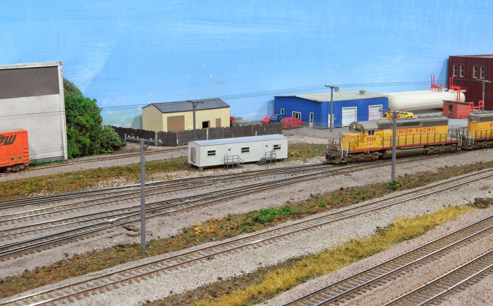 Weekend Update 10/6/13 - page 2 - N and Z Scales - TheRailwire