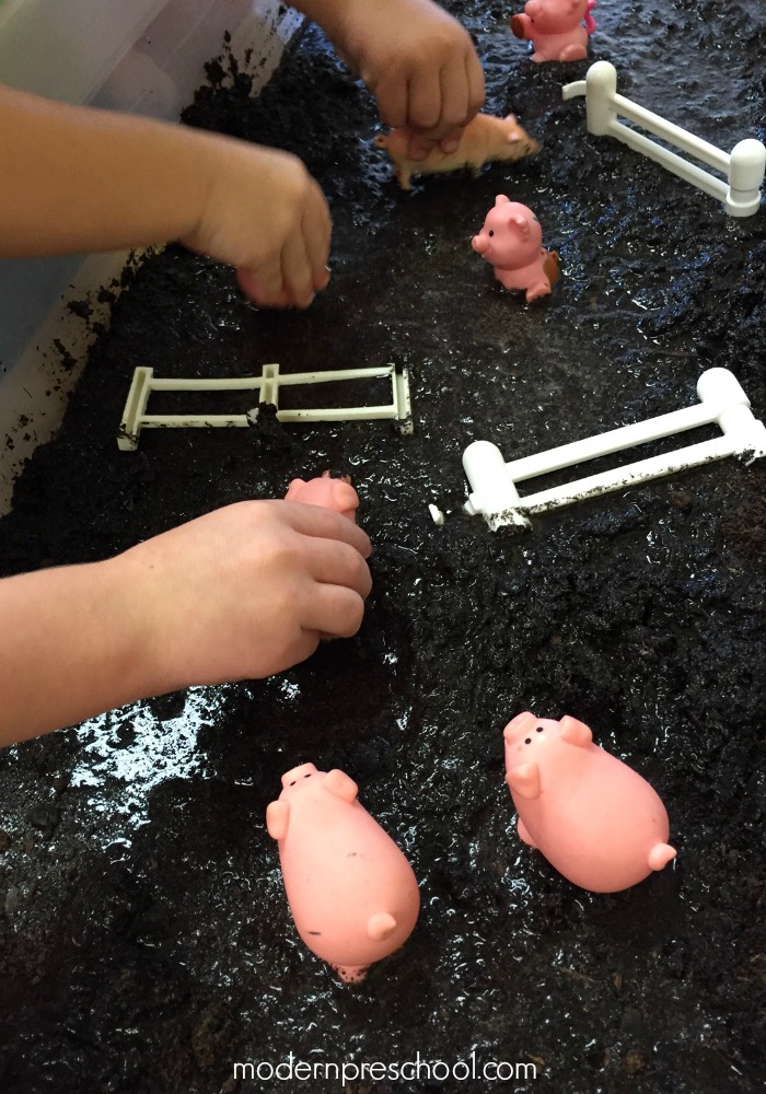 Pigs in the Mud Sensory Bin