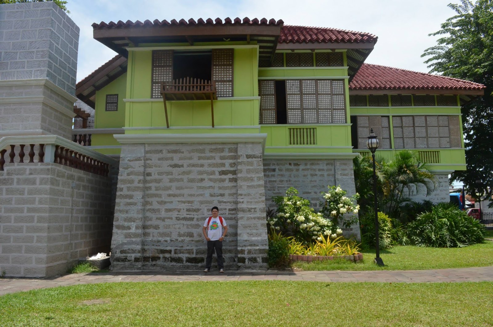 Rizal Shrine in Calamba, Laguna Rizal Shrine in Calamba, Laguna