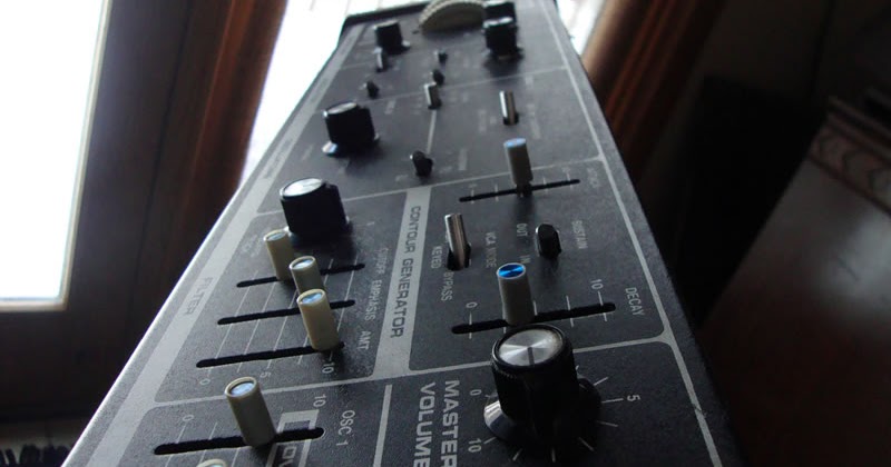 MATRIXSYNTH-P: Moog Taurus II Pedals