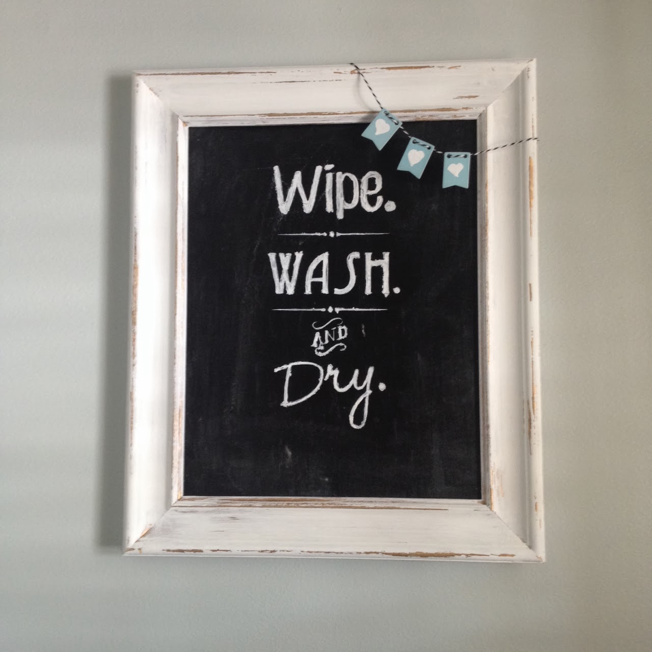 Two It Yourself: Free Faux Chalkboard Signs Tutorial {Plus a Free ...